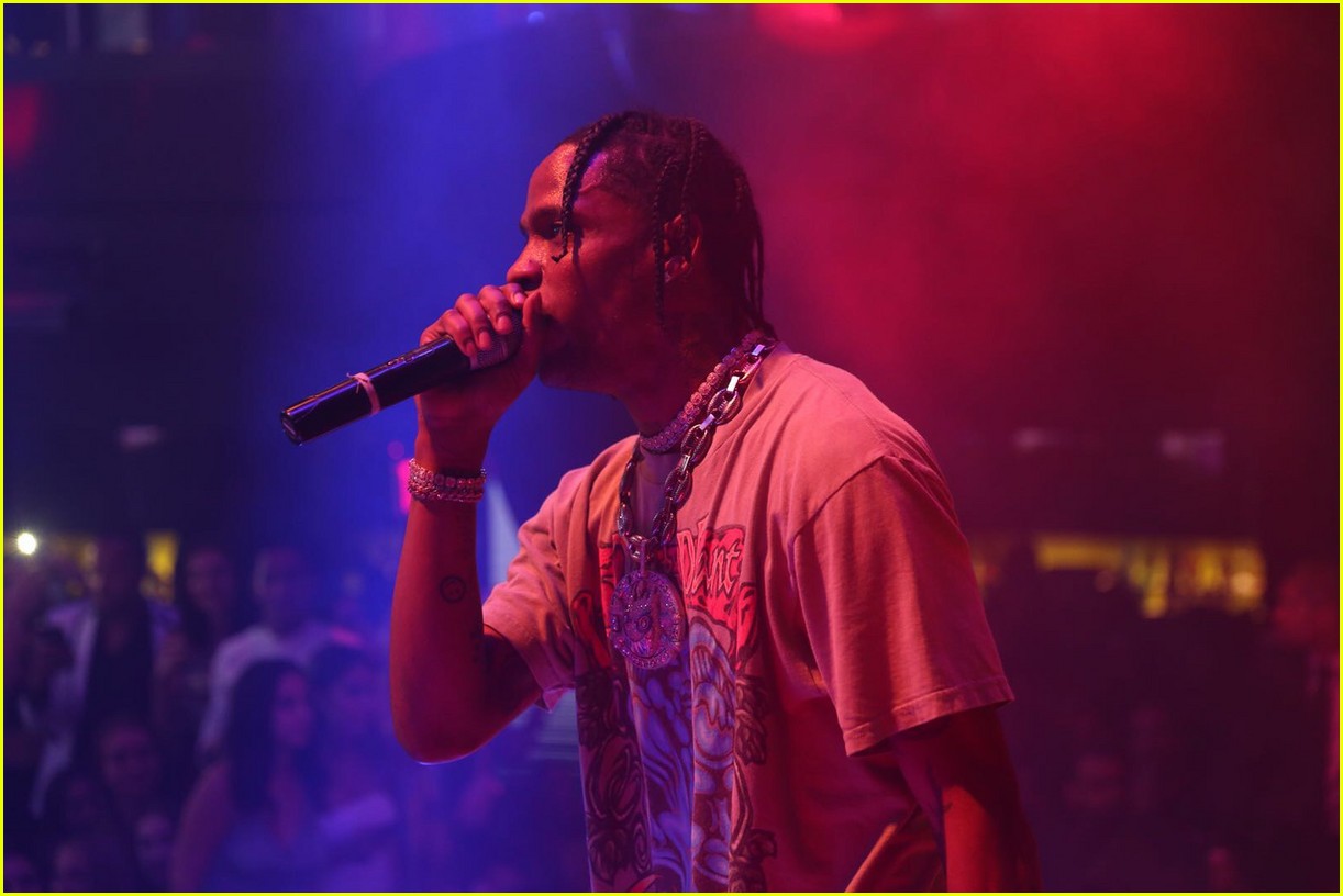 Photo: travis scott partying miami 01 | Photo 3962747 | Just Jared ...