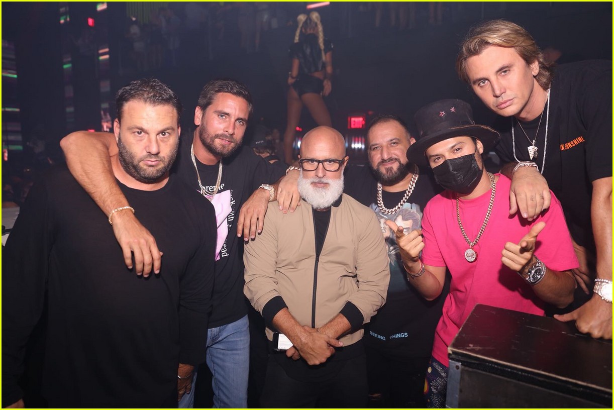 Travis Scott Parties With Scott Disick in Miami After Kylie Jenner ...
