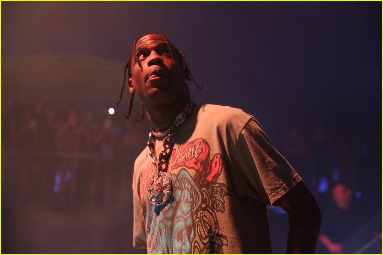 Travis Scott Parties With Scott Disick in Miami After Kylie Jenner ...