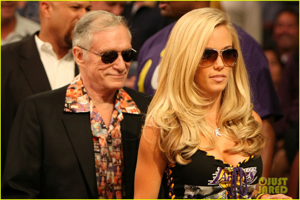 Kendra Wilkinson Mourns the Loss of Hugh Hefner, Says 'I Will Miss Him ...