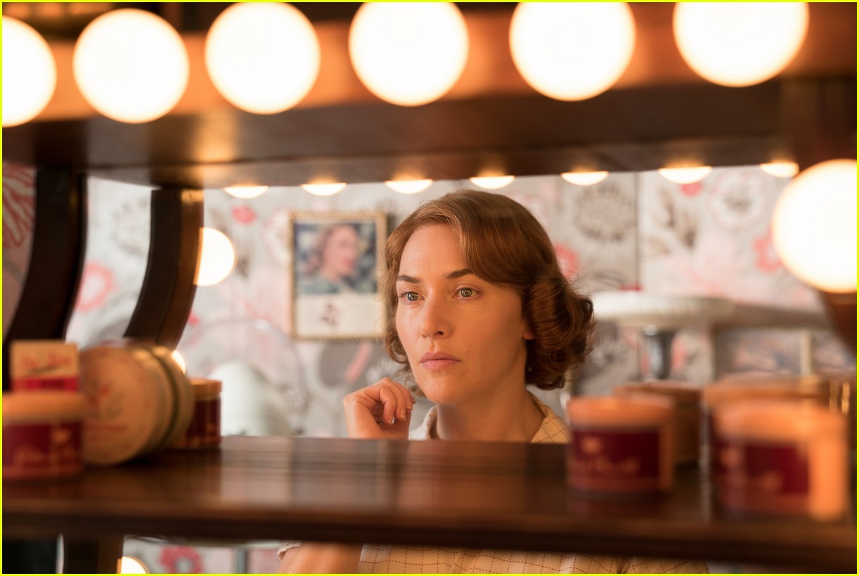 Kate Winslet & Justin Timberlake's 'Wonder Wheel' Debuts New Poster ...