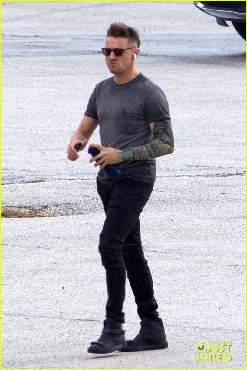 'Avengers' Assemble on Set to Film Marvel's Next Blockbuster: Photo ...