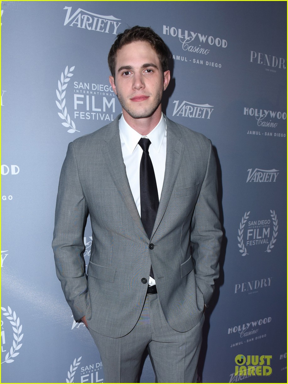 Blake Jenner Wins Rising Star Award at San Diego Film Fest: Photo ...