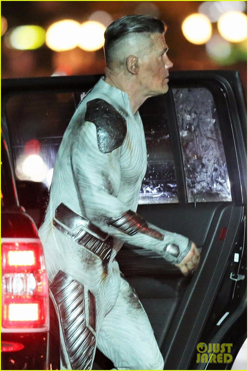 Josh Brolin Films 'Deadpool 2' in His Skin Tight Cable Costume!: Photo ...