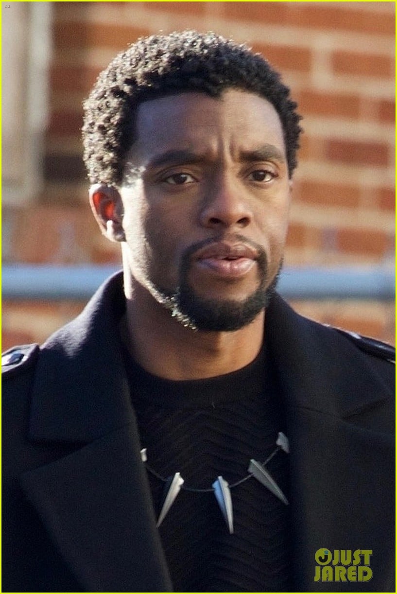 Chadwick Boseman & Jeremy Renner Suit Up for 'Avengers 4' Filming ...