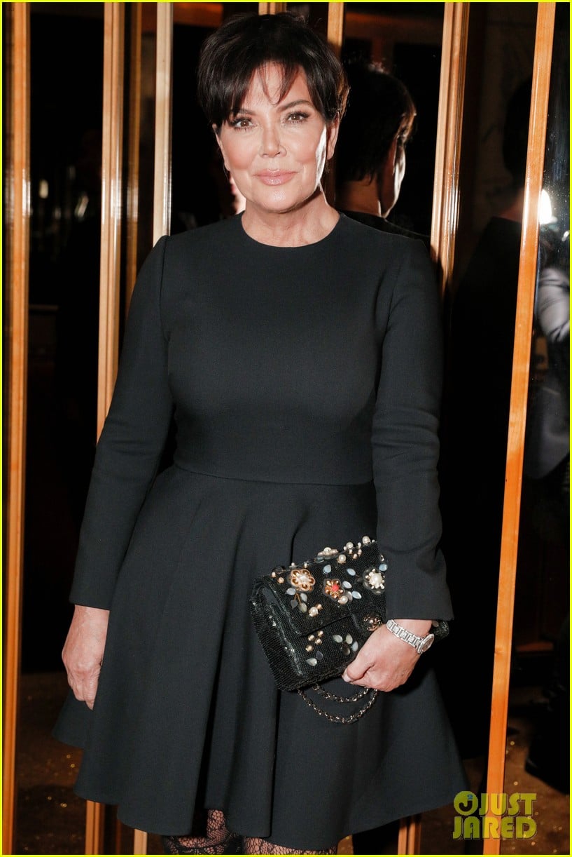 Kris Jenner Brings Natural Hair Color To Karl Lagerfeld's Intimate ...