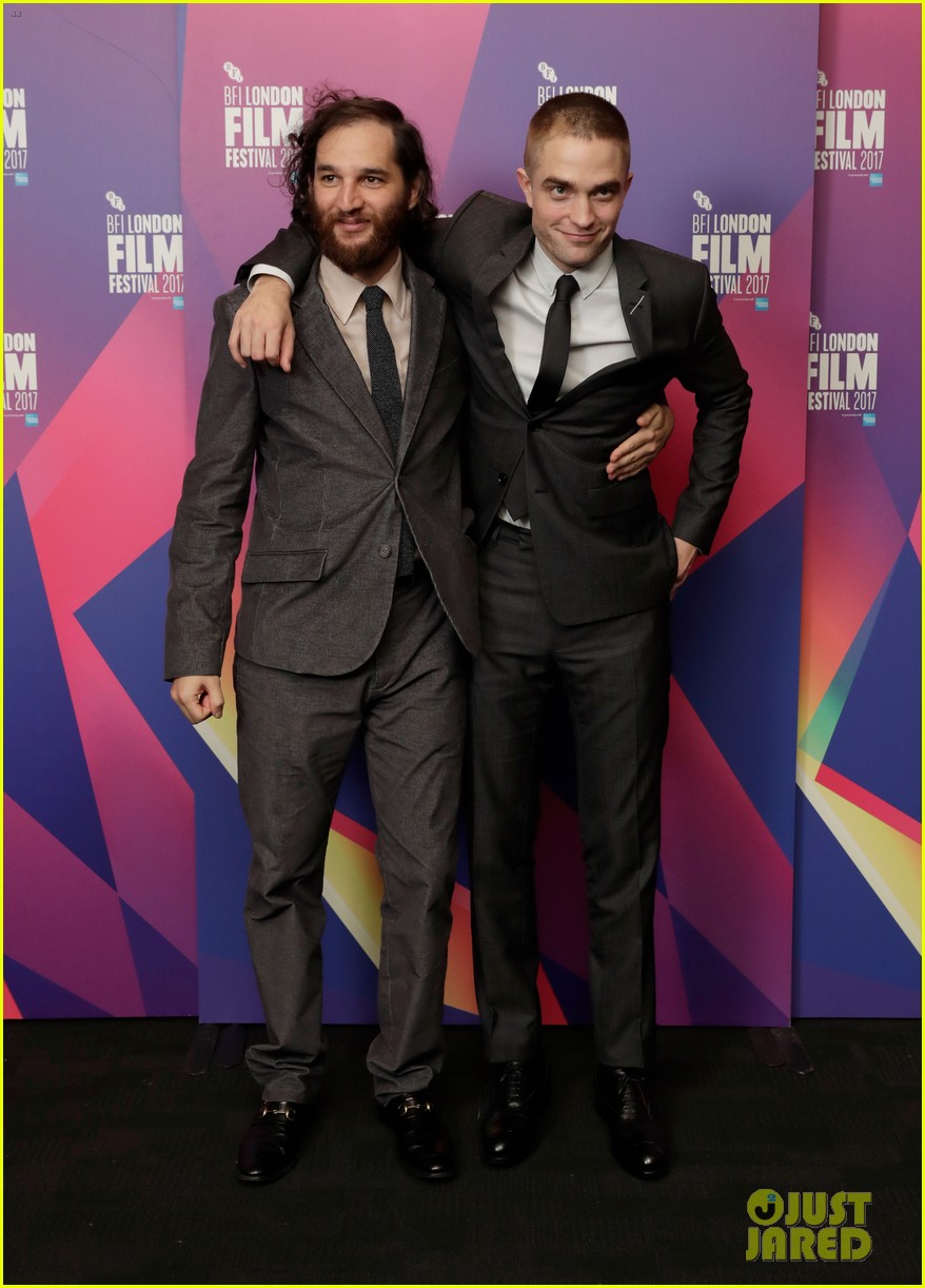 Robert Pattinson Looks Dapper at 'Good Time' Screening in London ...