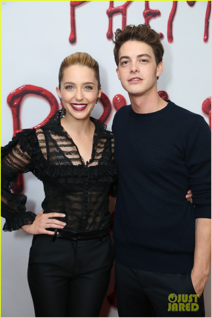 Jessica Rothe & Ruby Modine Share a Big Hug at 'Happy Death Day' World ...