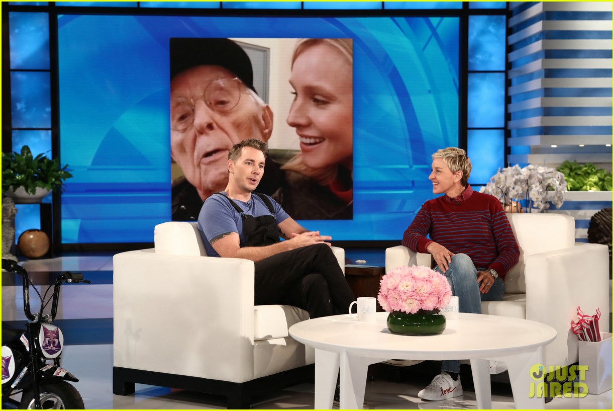Dax Shepard Shares Adorable Video of Daughter Lincoln Riding Motorcycle ...