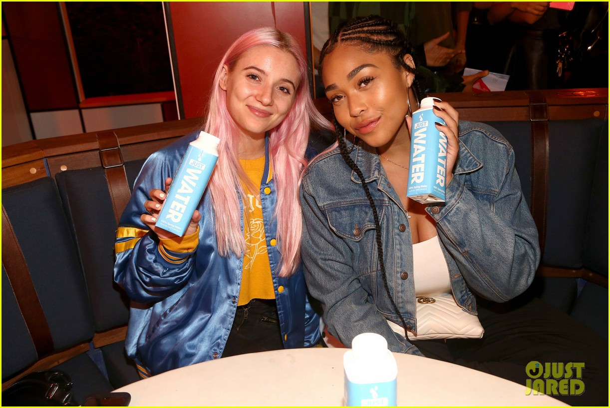 Jada Pinkett Smith Supports Son Jaden at Umami Burger Impossible Launch ...