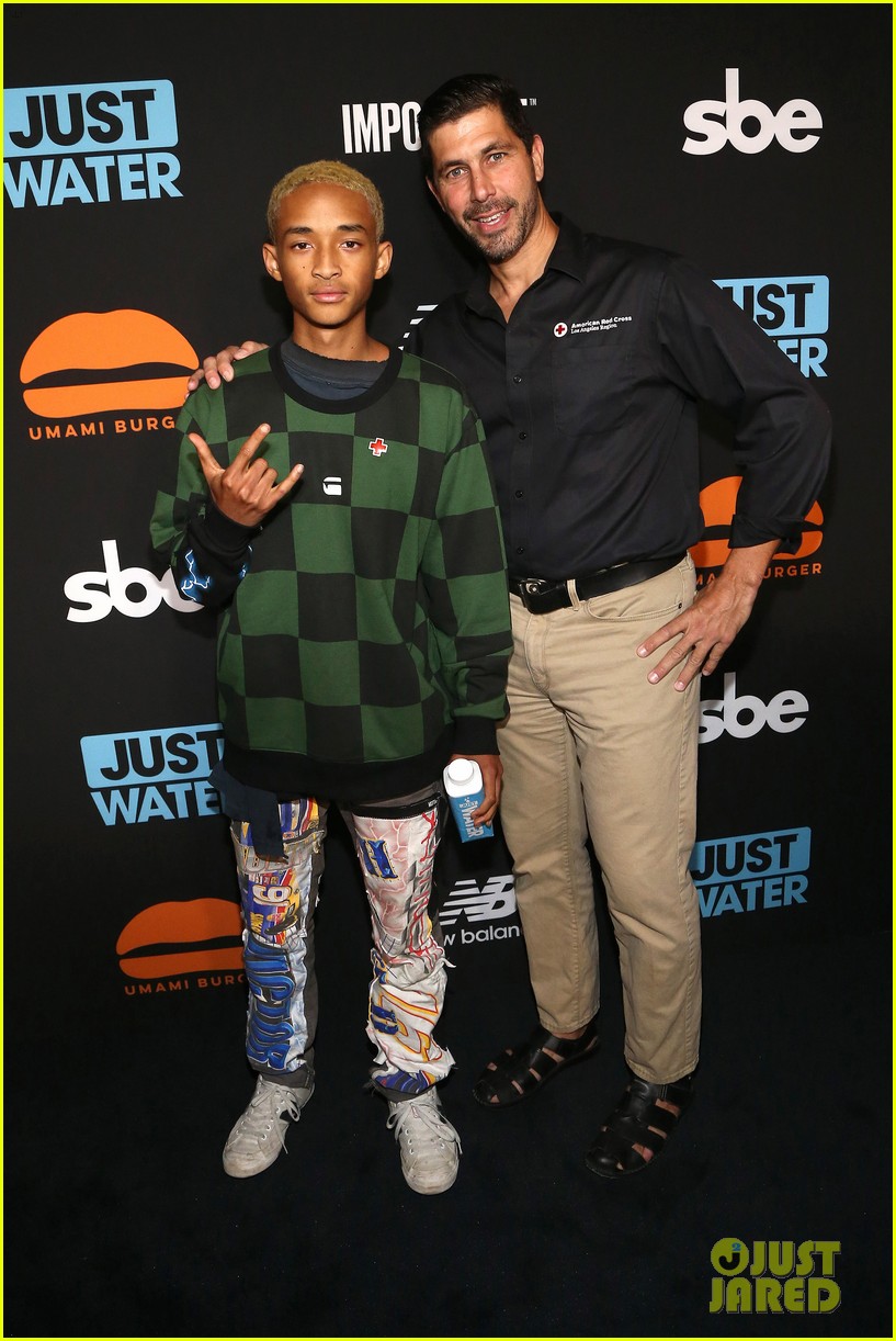 Jada Pinkett Smith Supports Son Jaden at Umami Burger Impossible Launch ...