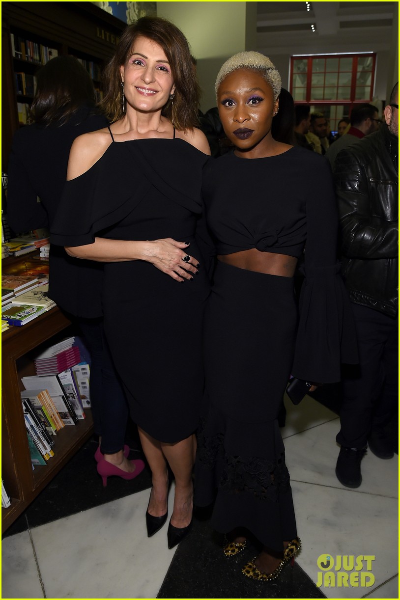 Drew Barrymore & Christina Hendricks Help Christian Siriano Celebrate ...