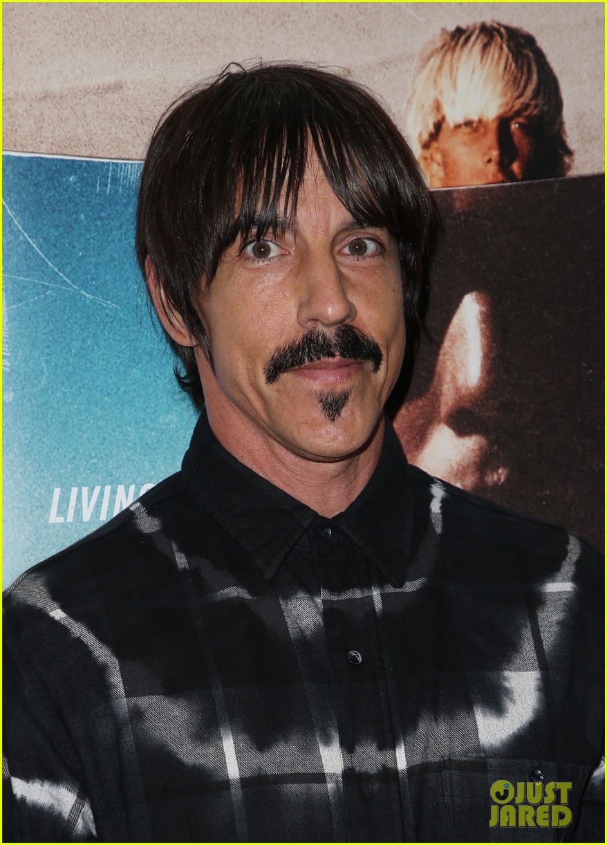 Gerard Butler & Joel Kinnaman Step Out to Support 'Bunker77 ...