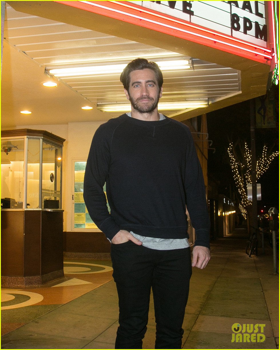 Jake Gyllenhaal Admits That He Sometimes Dresses Like the Characters He ...