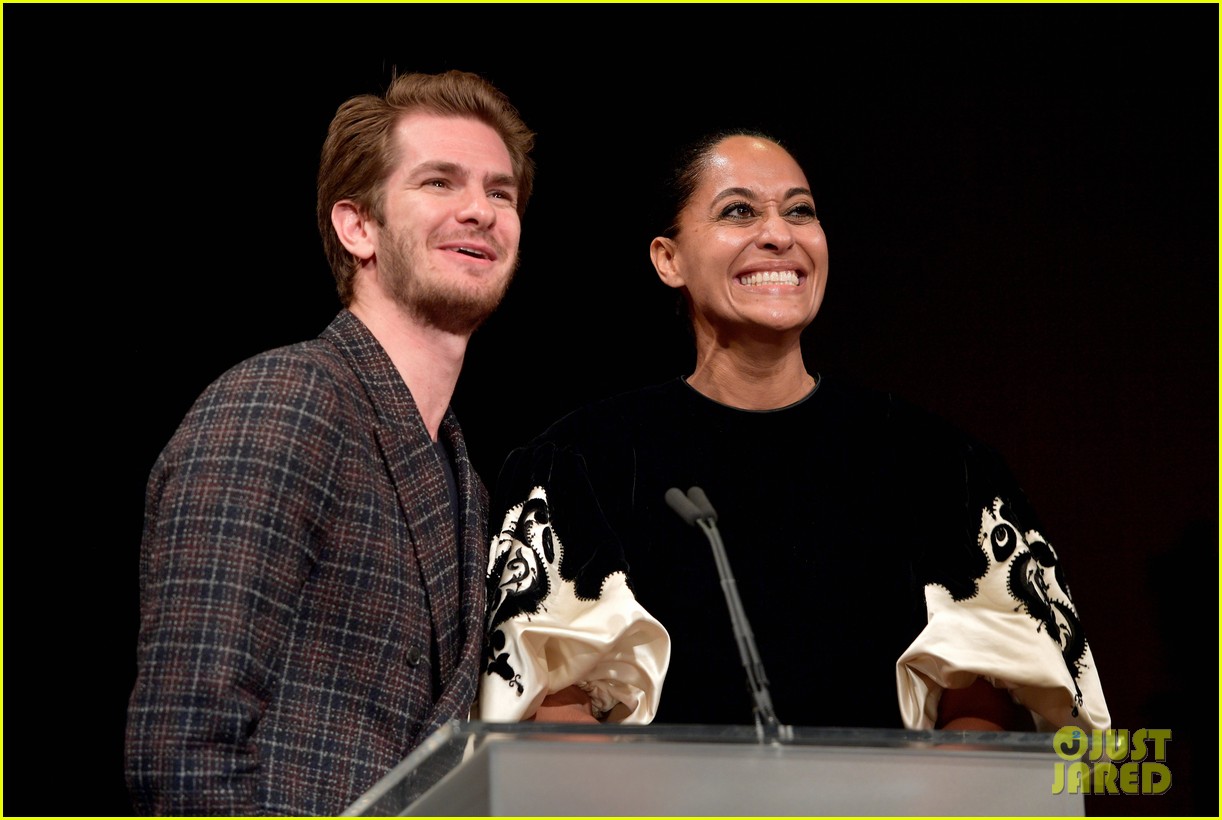 Jake Gyllenhaal & Tatiana Maslany Hit the Stage to Present at SAG ...