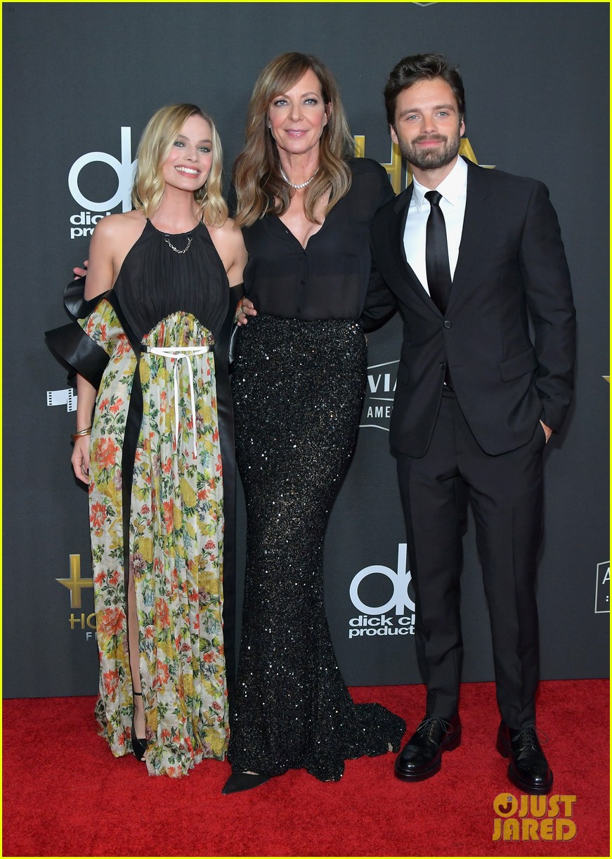 Margot Robbie & Allison Janney Represent 'I, Tonya' at Hollywood Film ...