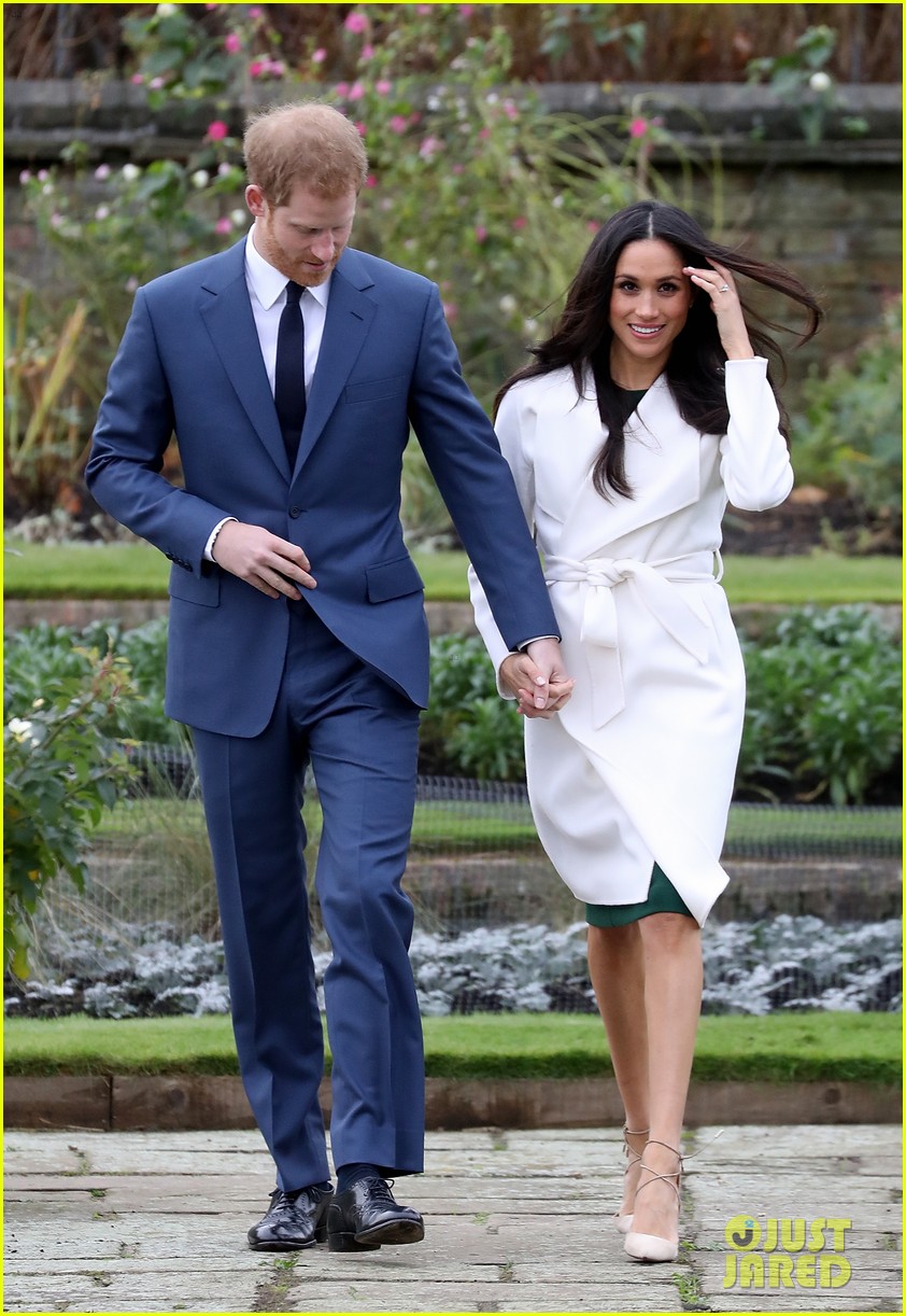 Meghan Markle Shows Off Engagement Ring in First Post-Engagement ...