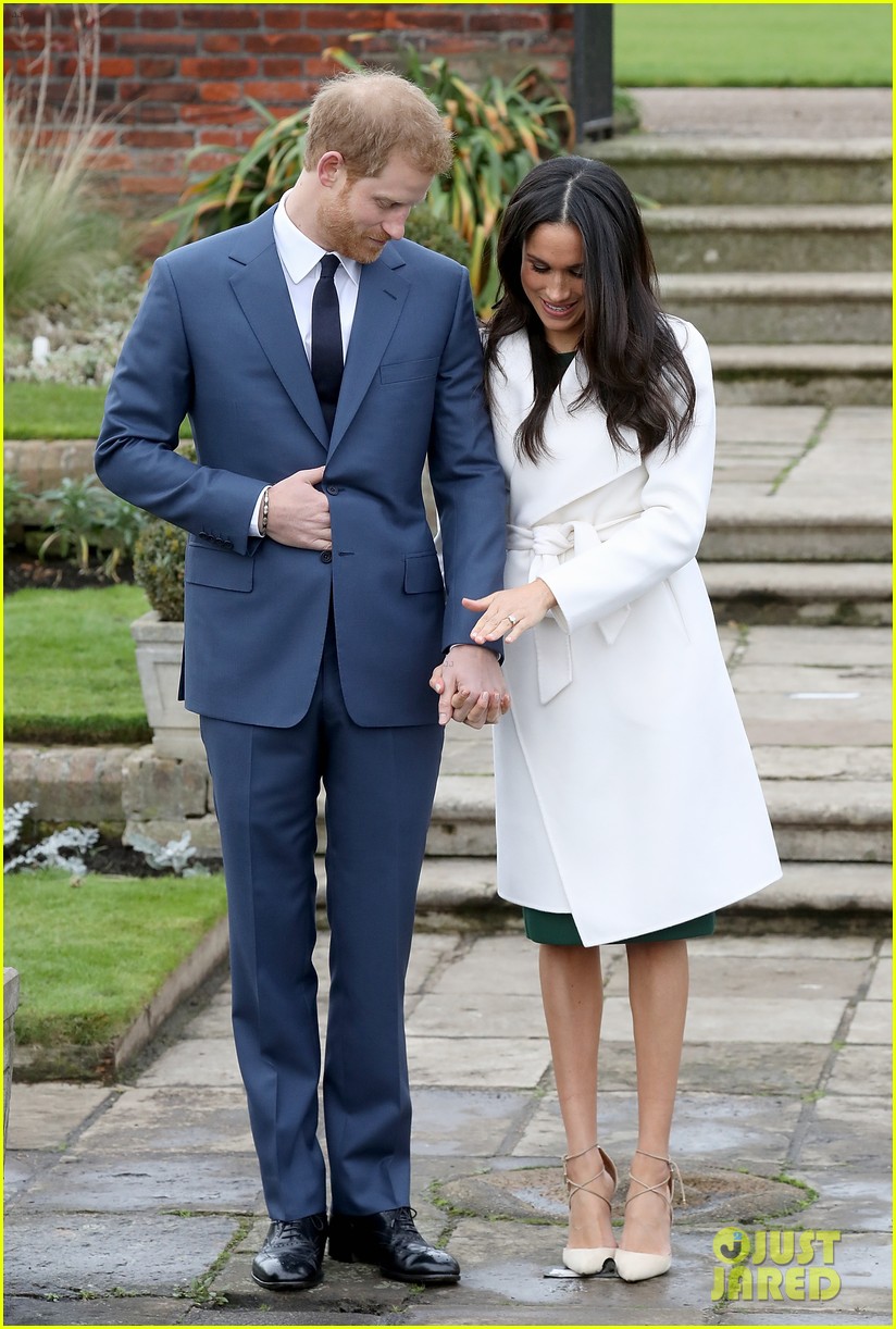 Meghan Markle's Engagement Ring Features Princess Diana's Diamonds ...