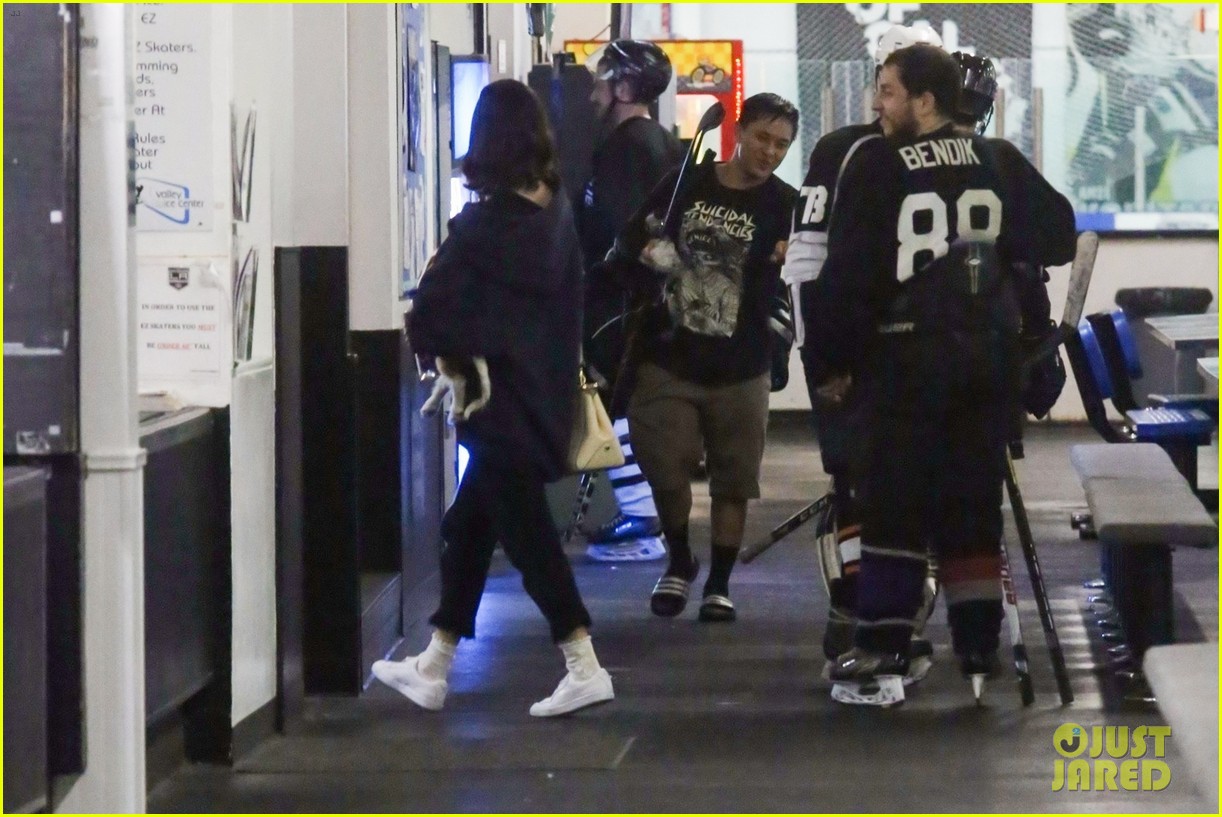 Jacob And Selena Gomez Kiss