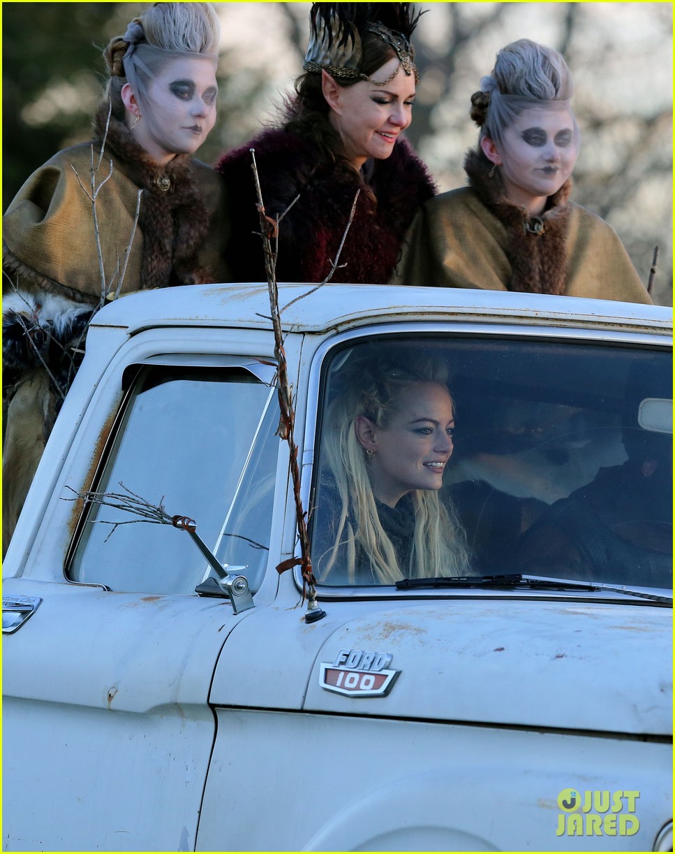 Emma Stone Is Basically the Female Legolas in These 'Maniac' Set Photos ...