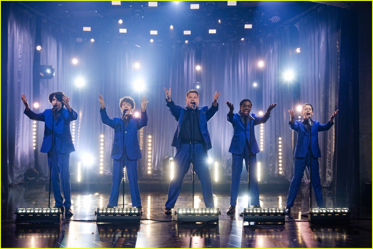 The 'Stranger Things' Boys & James Corden Perform as a Motown Super ...