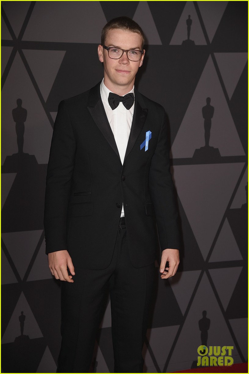 Marvel Stars Tessa Thompson & Chadwick Boseman Present at Governors ...