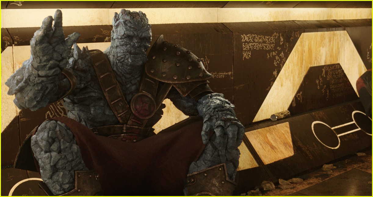 Is There a 'Thor: Ragnarok' End Credits Scene?: Photo 3981244 | Cate ...