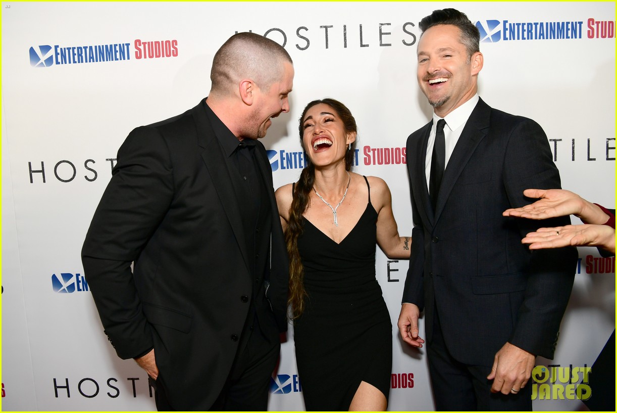 Christian Bale Premieres 'Hostiles' with Wife Sibi by His Side!: Photo ...