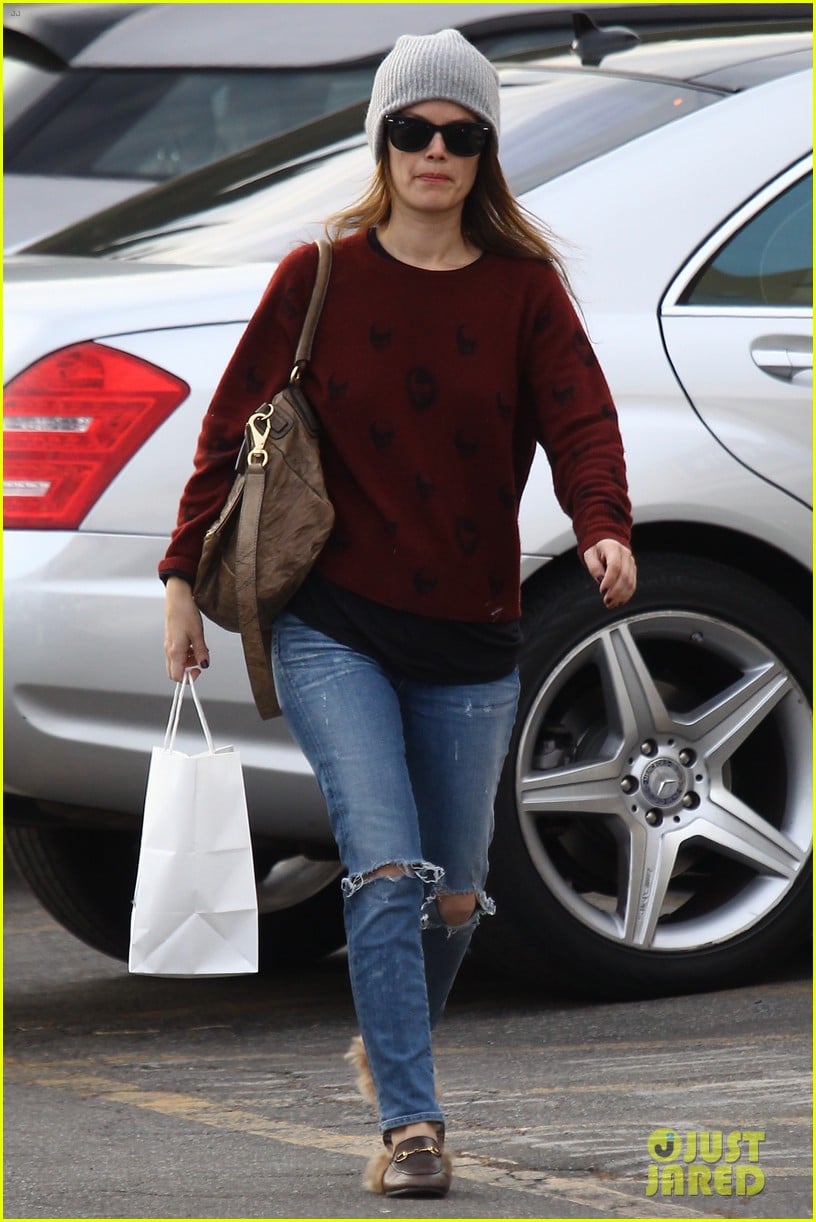 Rachel Bilson Spends the Afternoon Shopping in Beverly Hills: Photo ...