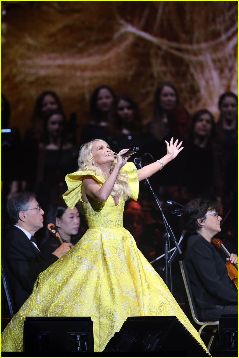 Kristin Chenoweth Joins Andrea Bocelli for Special Concerts at Madison ...