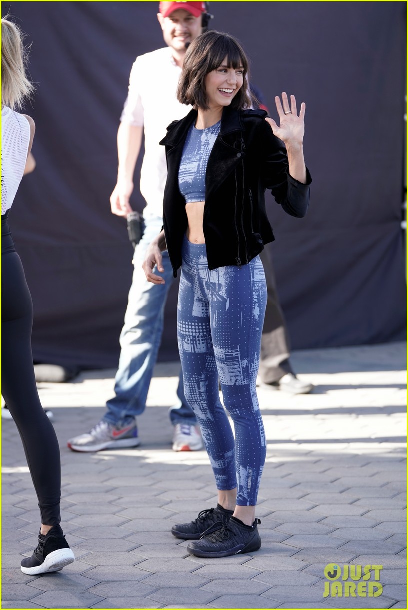 Nina Dobrev Shows Off Her Fit Physique on 'Extra' - See Pics!: Photo ...