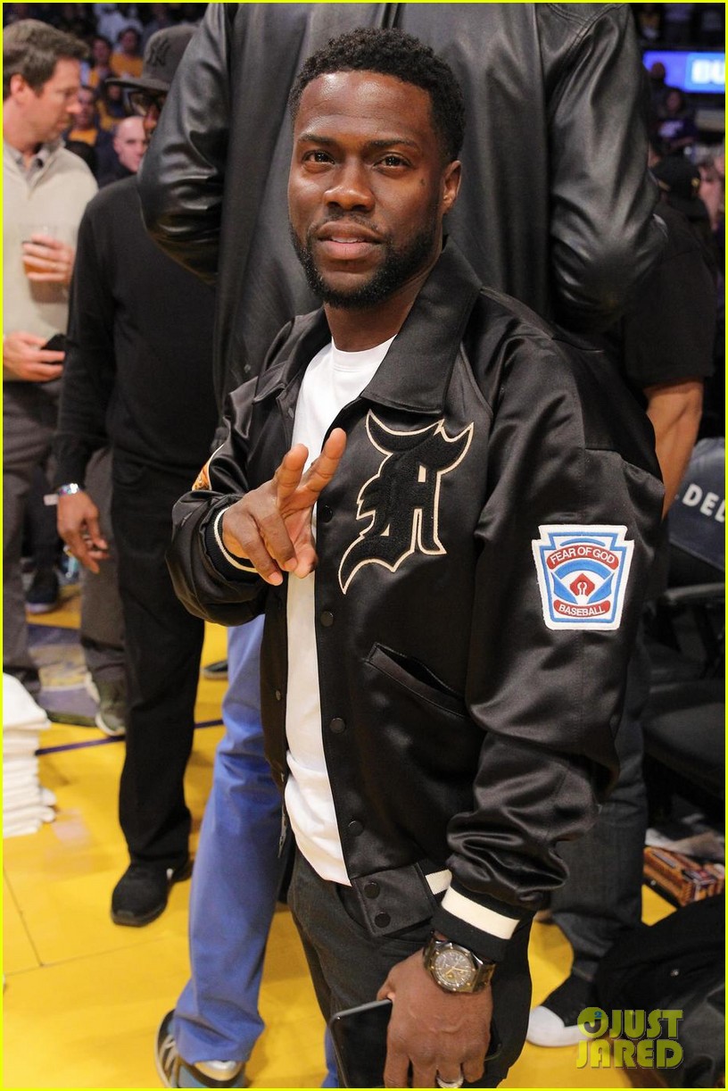Adam Levine, Kevin Hart & More Support Kobe Bryant at Jersey Retirement ...