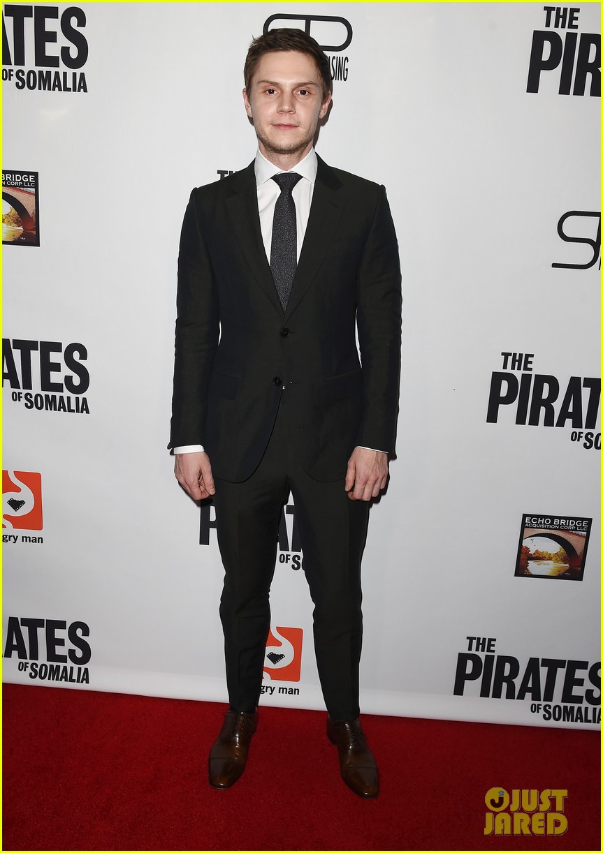 Evan Peters & Melanie Griffith Premiere 'Pirates of Somalia' in LA ...