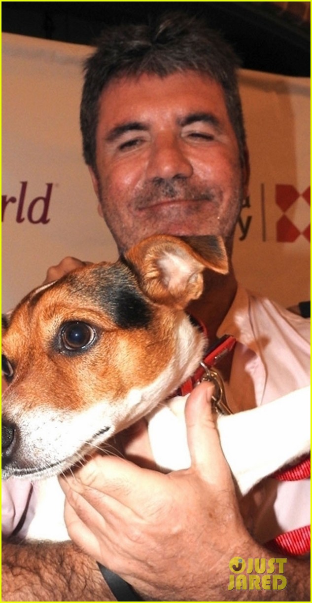 Simon Cowell Co-Hosts Dog Rehoming Charity Event With Family in ...
