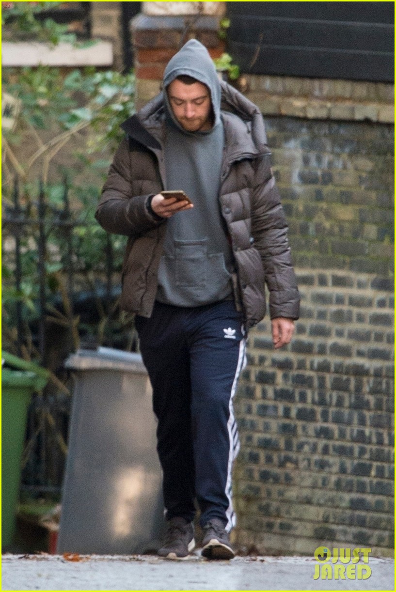 Sam Smith Bundles Up for a Stroll in London: Photo 4003705 | Photos ...