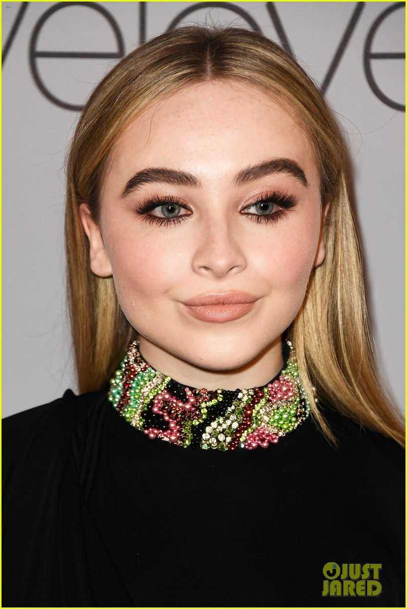 Ava Phillippe Celebrates at Golden Globes Party with BFF Rowan ...