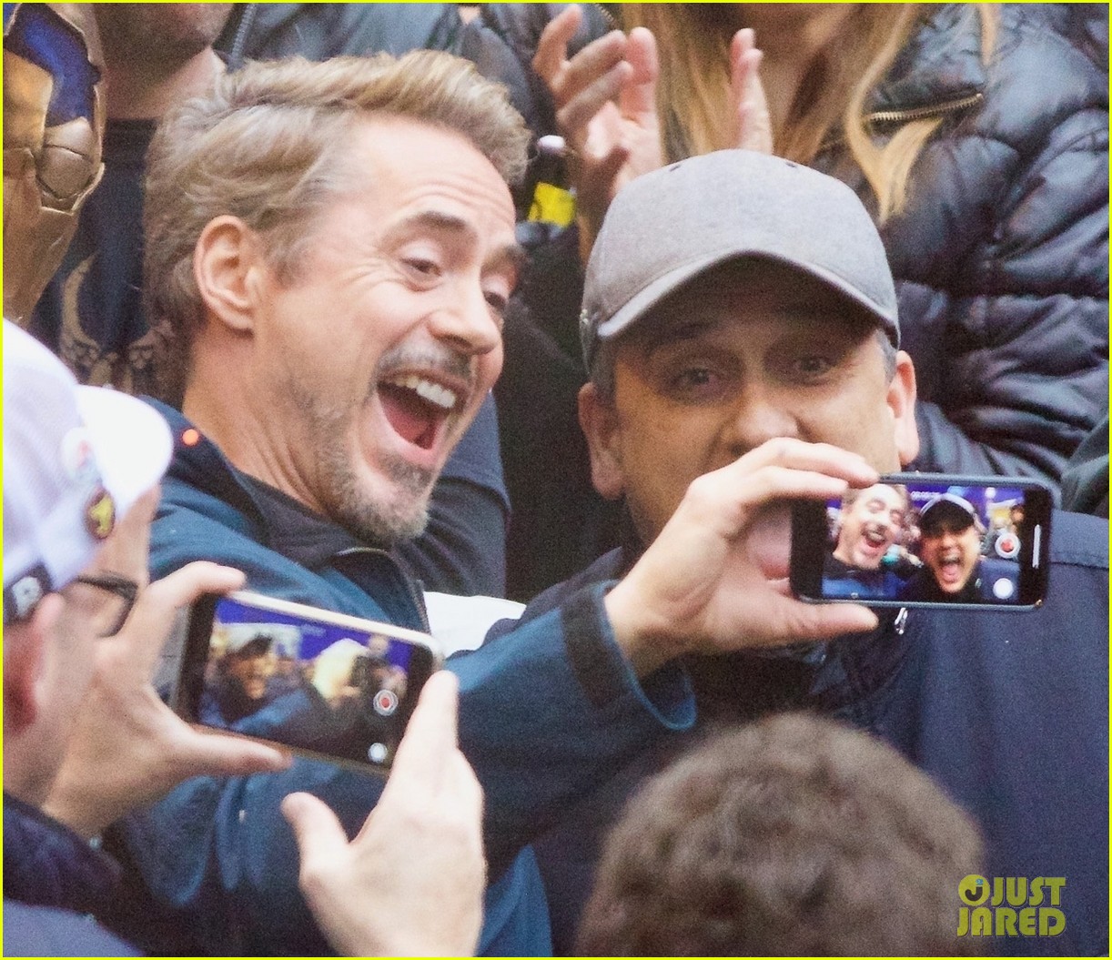 Robert Downey Jr. & Paul Rudd Wrap 'Avengers 4' Filming!: Photo 4013397 ...