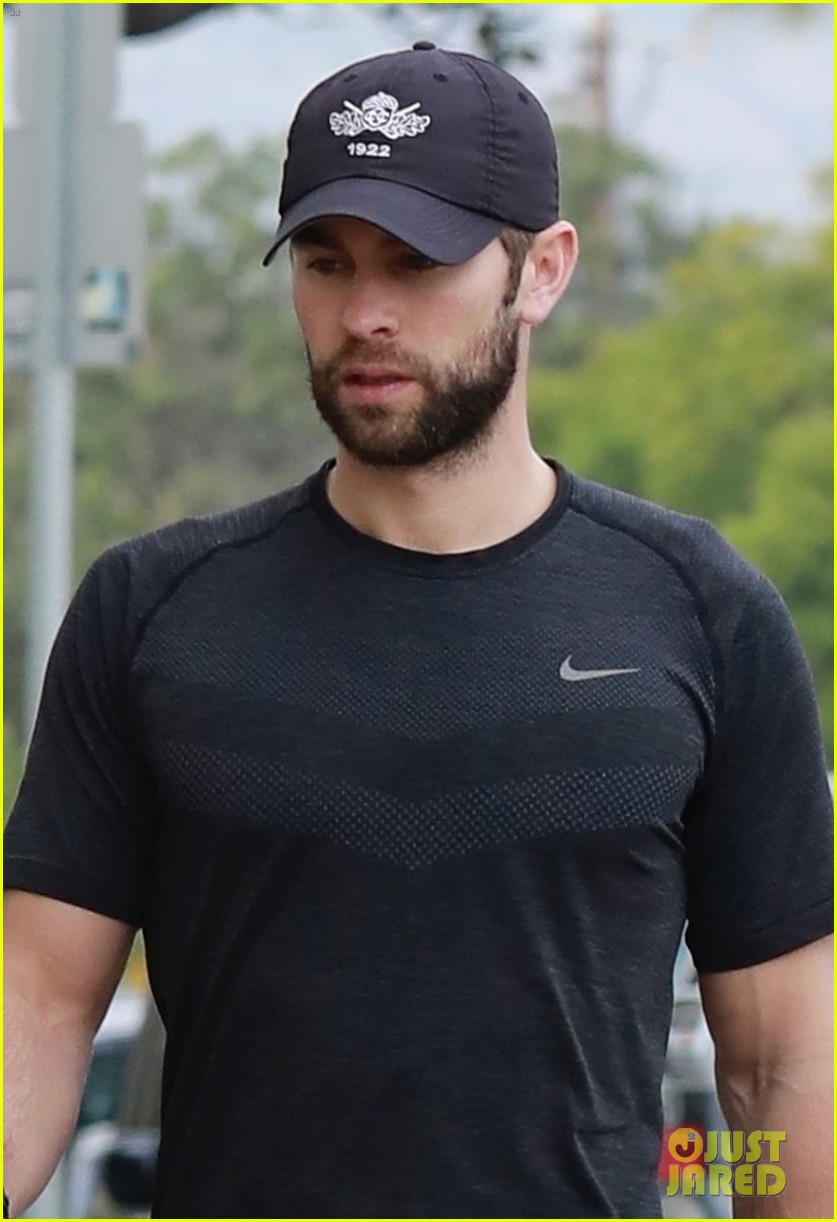 Chace Crawford Looks Buff Leaving the Gym in LA: Photo 4015693 | Chace ...