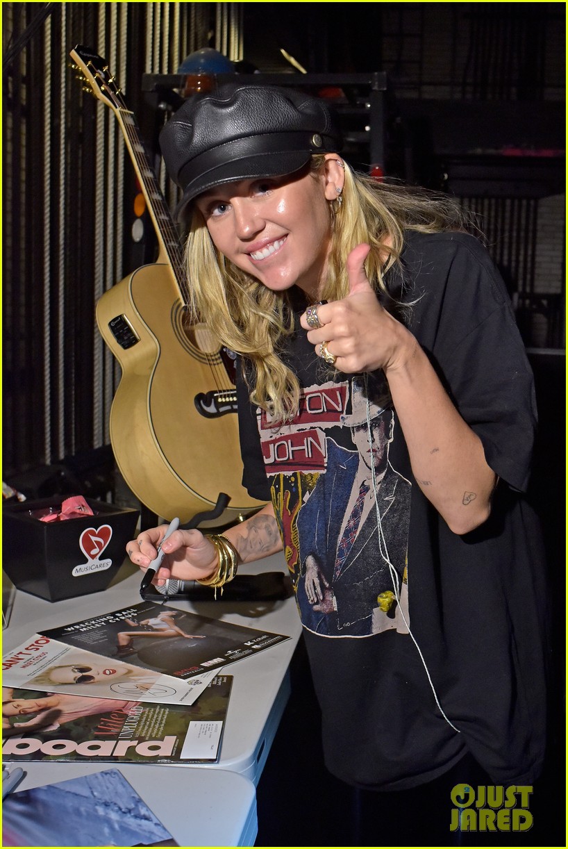 Miley Cyrus & Ben Platt Auction Off Items for Grammys 2018 Charities ...