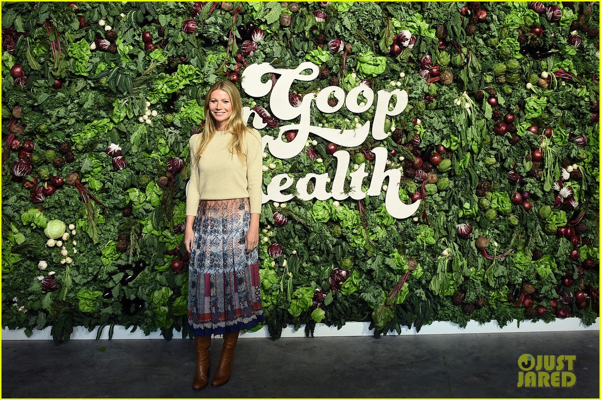 Gwyneth Paltrow Hosts In 'goop' Health Summit With Drew Barrymore ...