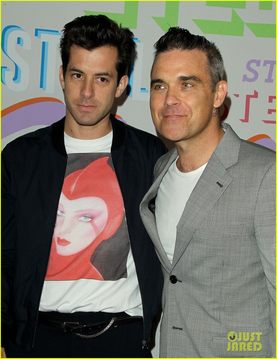 Miranda Kerr, Kate Hudson, Olivia Munn & More Step Out for Stella ...