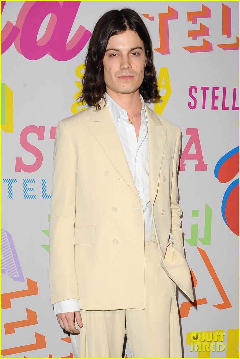 Miranda Kerr, Kate Hudson, Olivia Munn & More Step Out for Stella ...