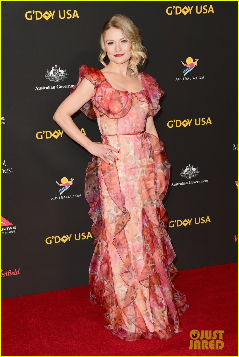 Margot Robbie, Isla Fisher, & Rose Byrne Go Glam for G'Day Gala: Photo ...