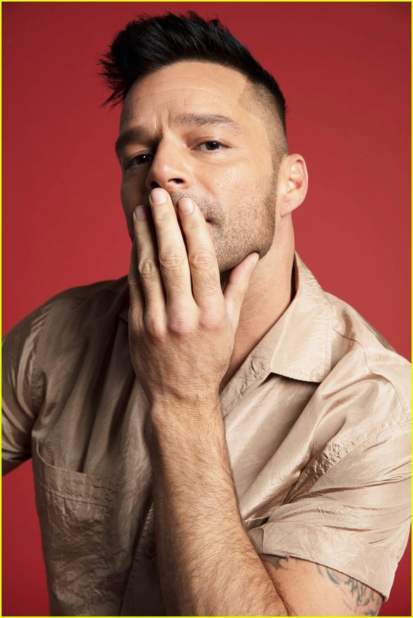 Ricky Martin & Edgar Ramirez Talk 'American Crime Story' with 'Out ...