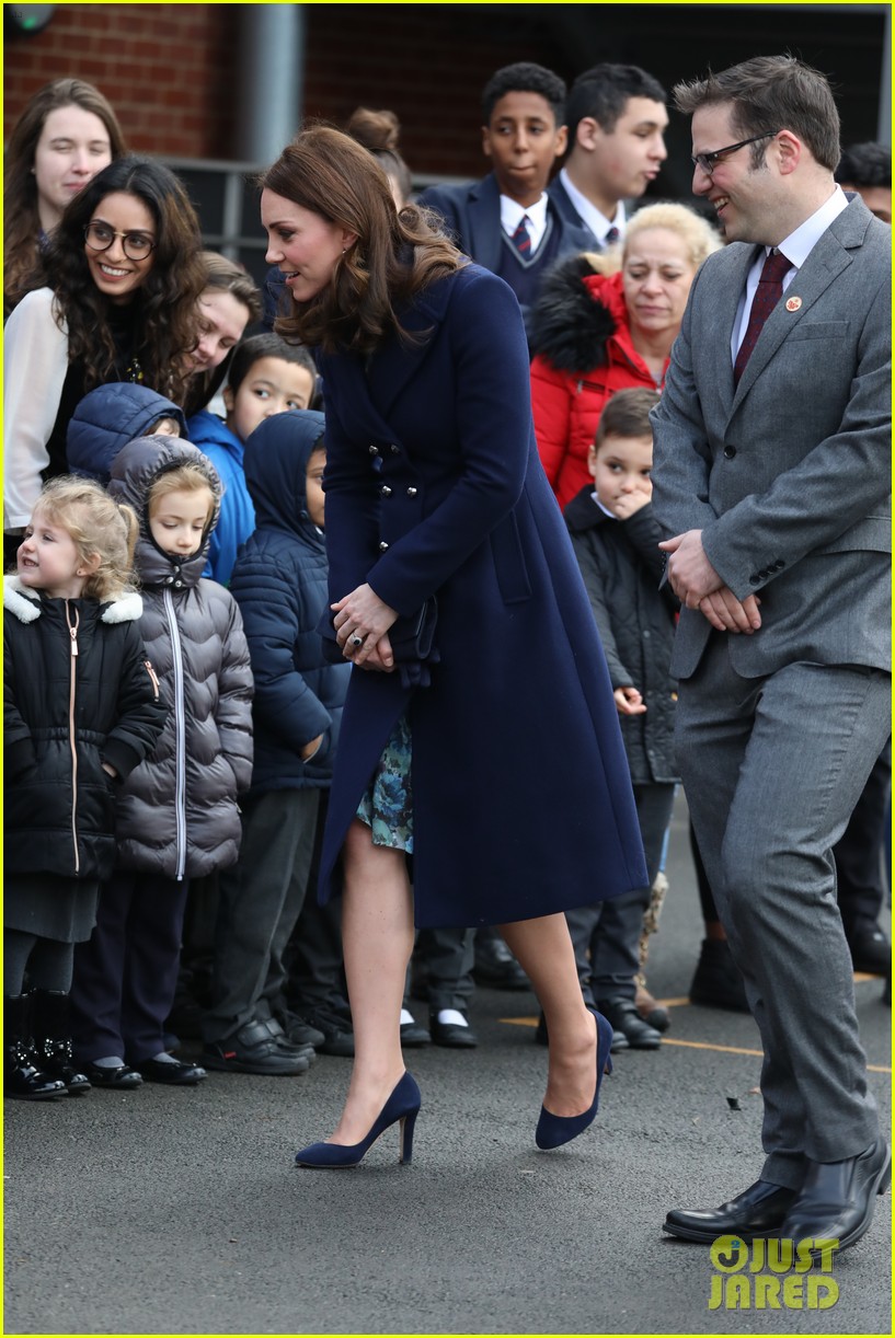Kate Middleton Shows Off Baby Bump During Reach Academy Feltham Visit ...