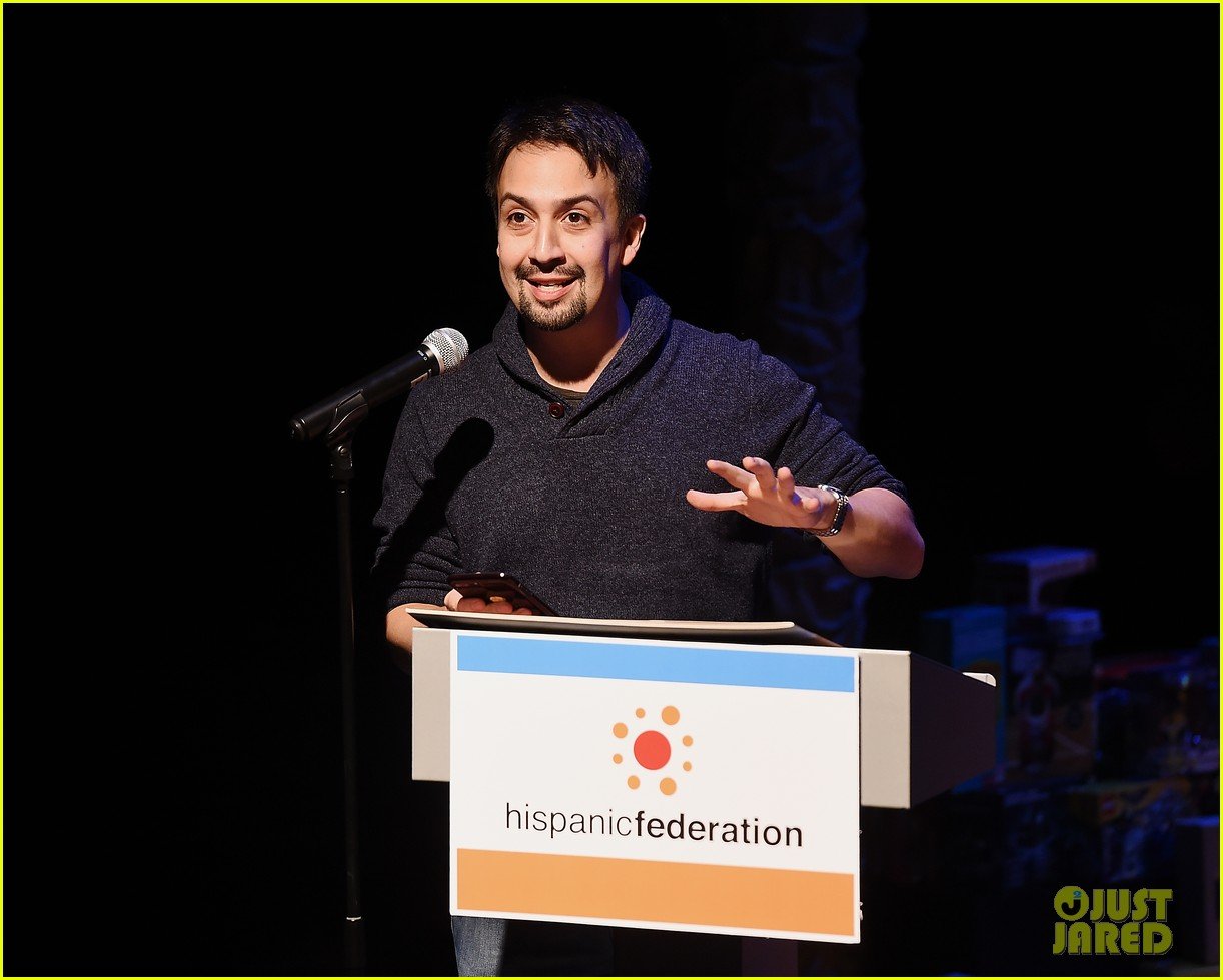 Lin-Manuel Miranda Shares the Story of The Three Kings at Hispanic ...