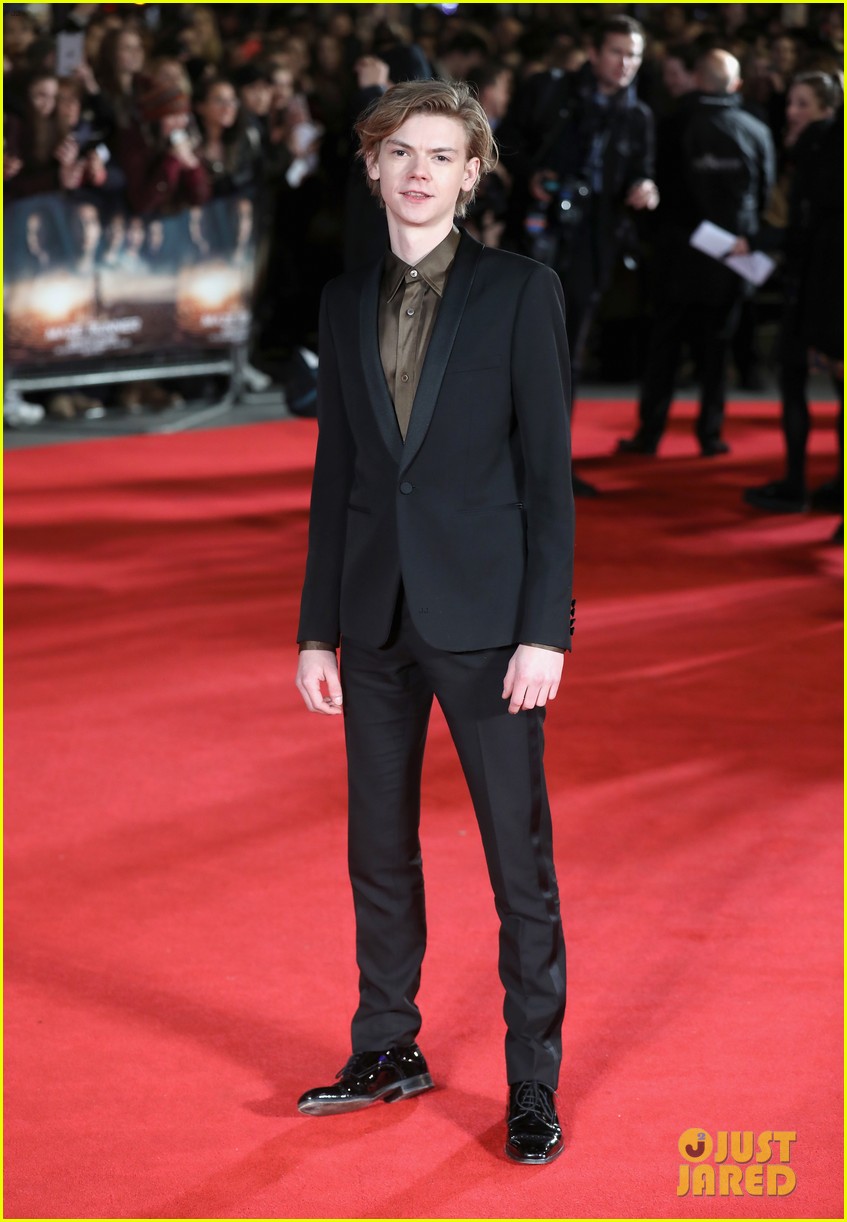 Dylan O'Brien & 'Maze Runner' Cast Walk Red Carpet at London Premiere ...