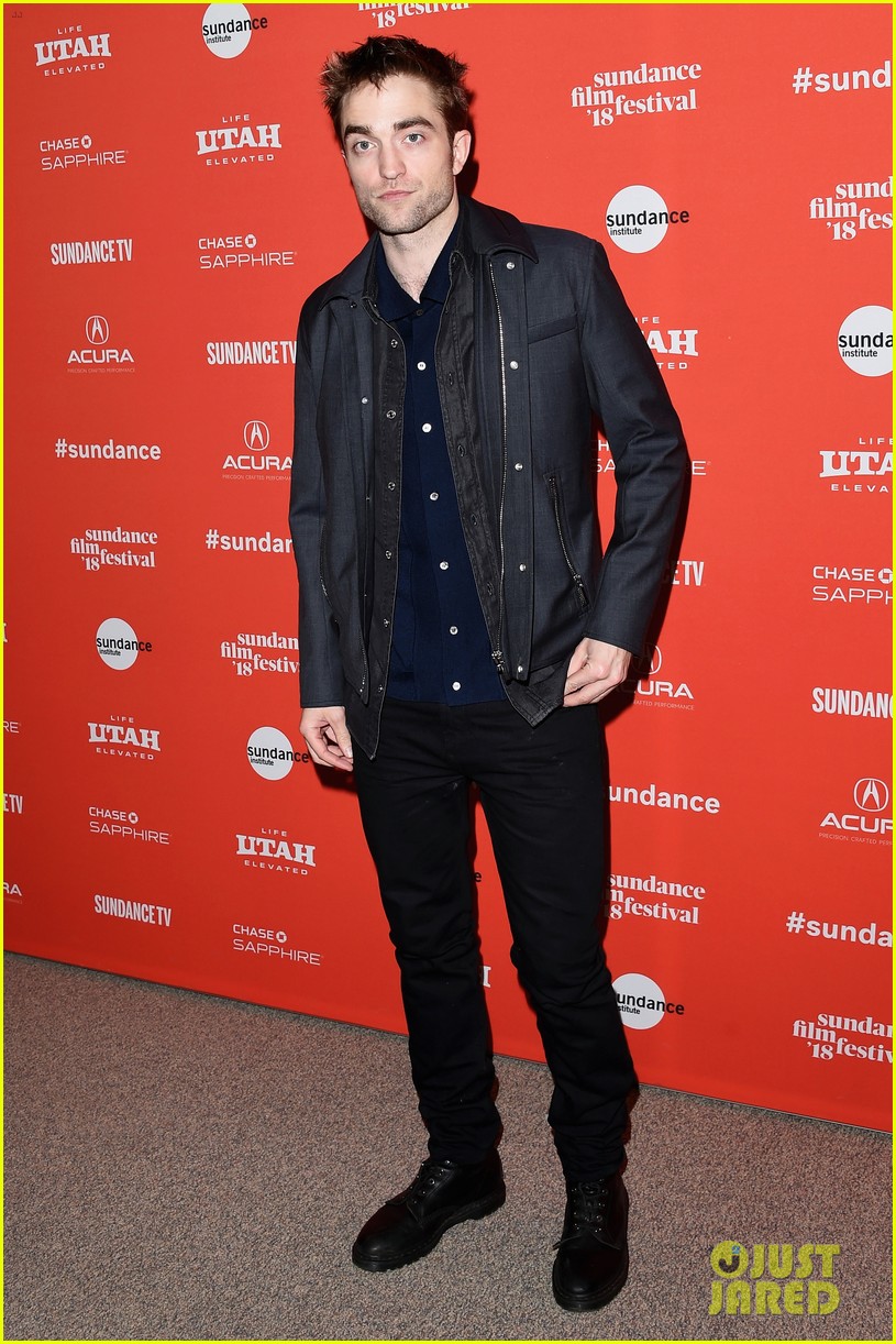 Robert Pattinson & Mia Wasikowska Join a Mini Horse at Their Sundance ...