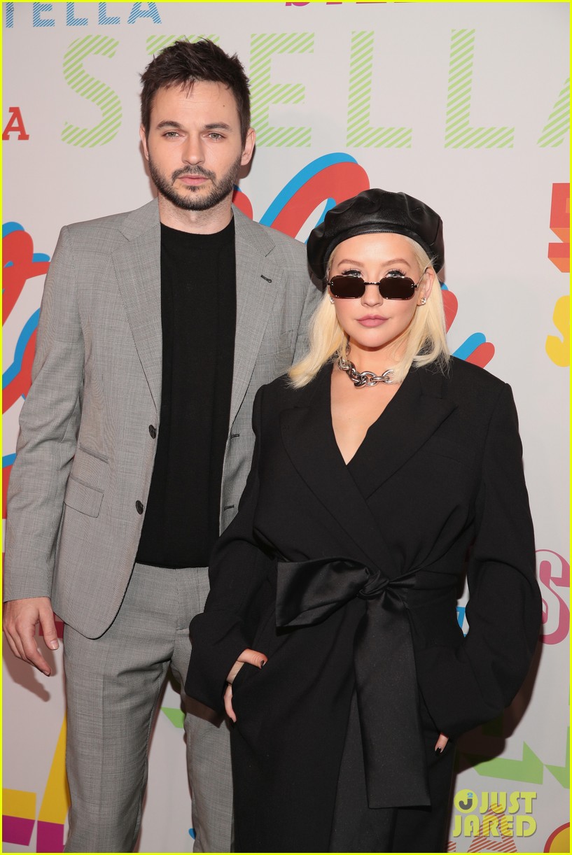 Katy Perry & Christina Aguilera Get All Dressed Up for Stella McCartney ...