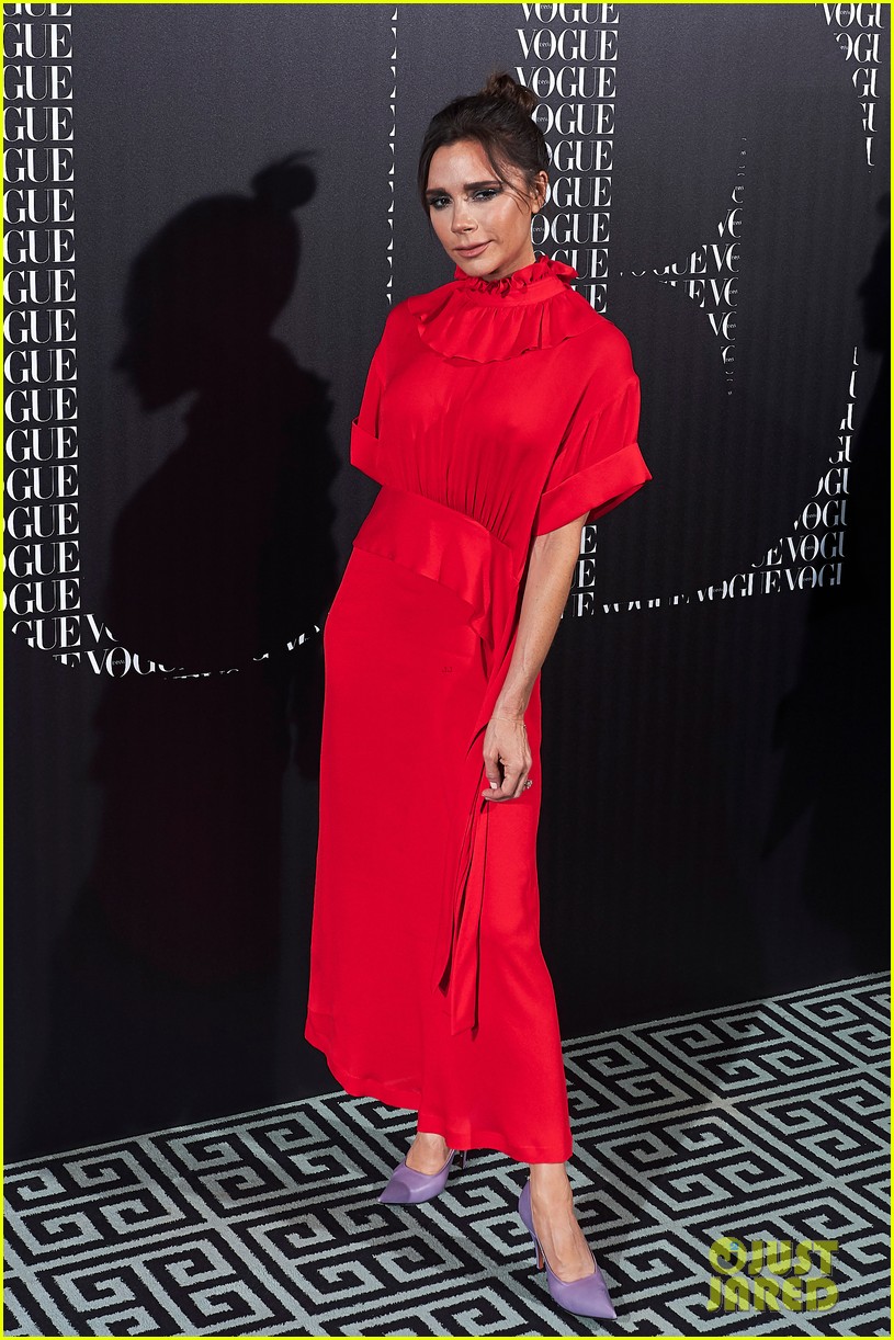 Victoria Beckham Goes Glam in Red at 'Vogue Spain' Dinner: Photo ...